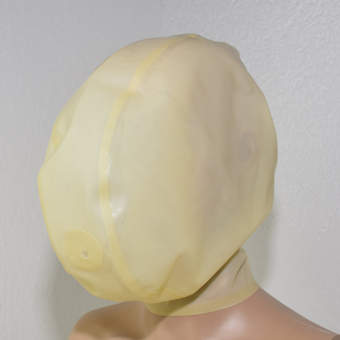 Balloon mask breathing control